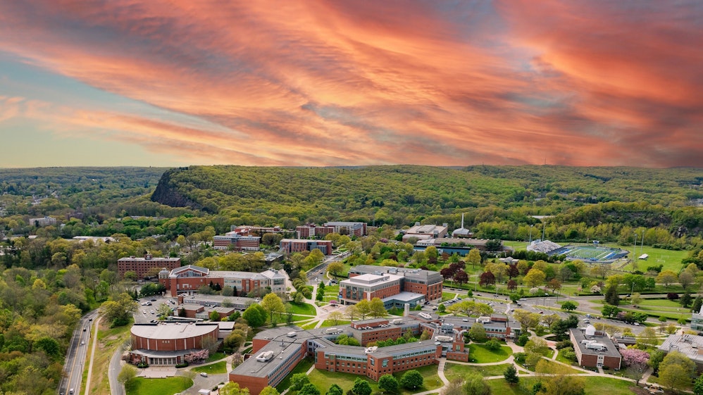 Southern Connecticut State University - Requirements + Data | CollegeVine