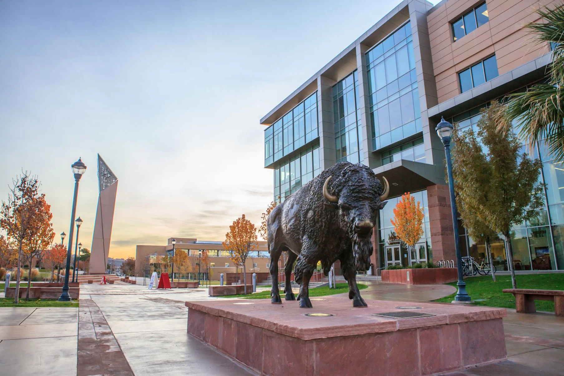 Dixie State University - Requirements + Data | CollegeVine