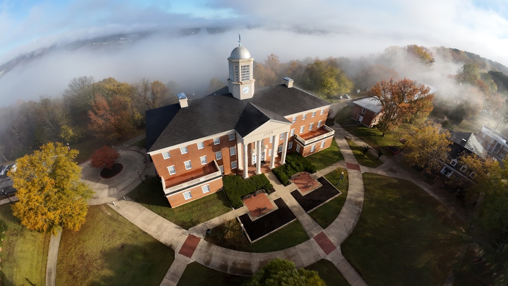 Lyon College - Requirements + Data | CollegeVine