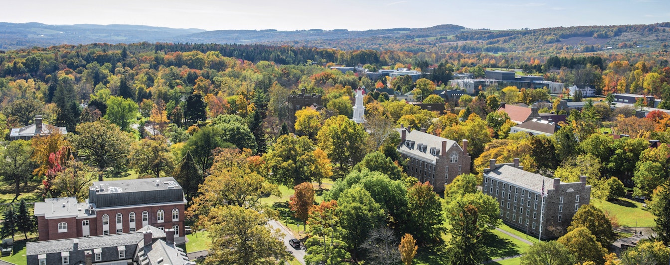Hamilton College - Requirements + Data | CollegeVine