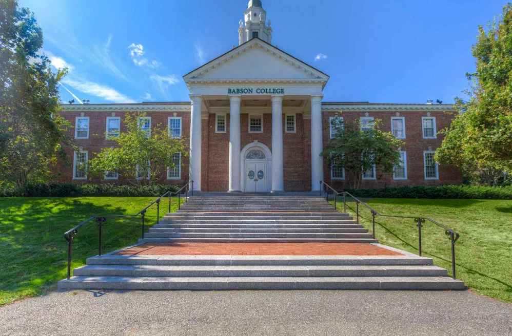 Babson College Tuition and Fees | CollegeVine