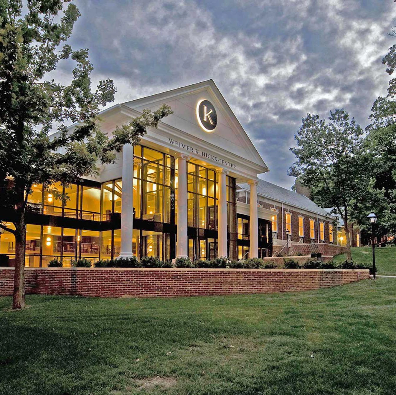 Kalamazoo College - Requirements + Data | CollegeVine