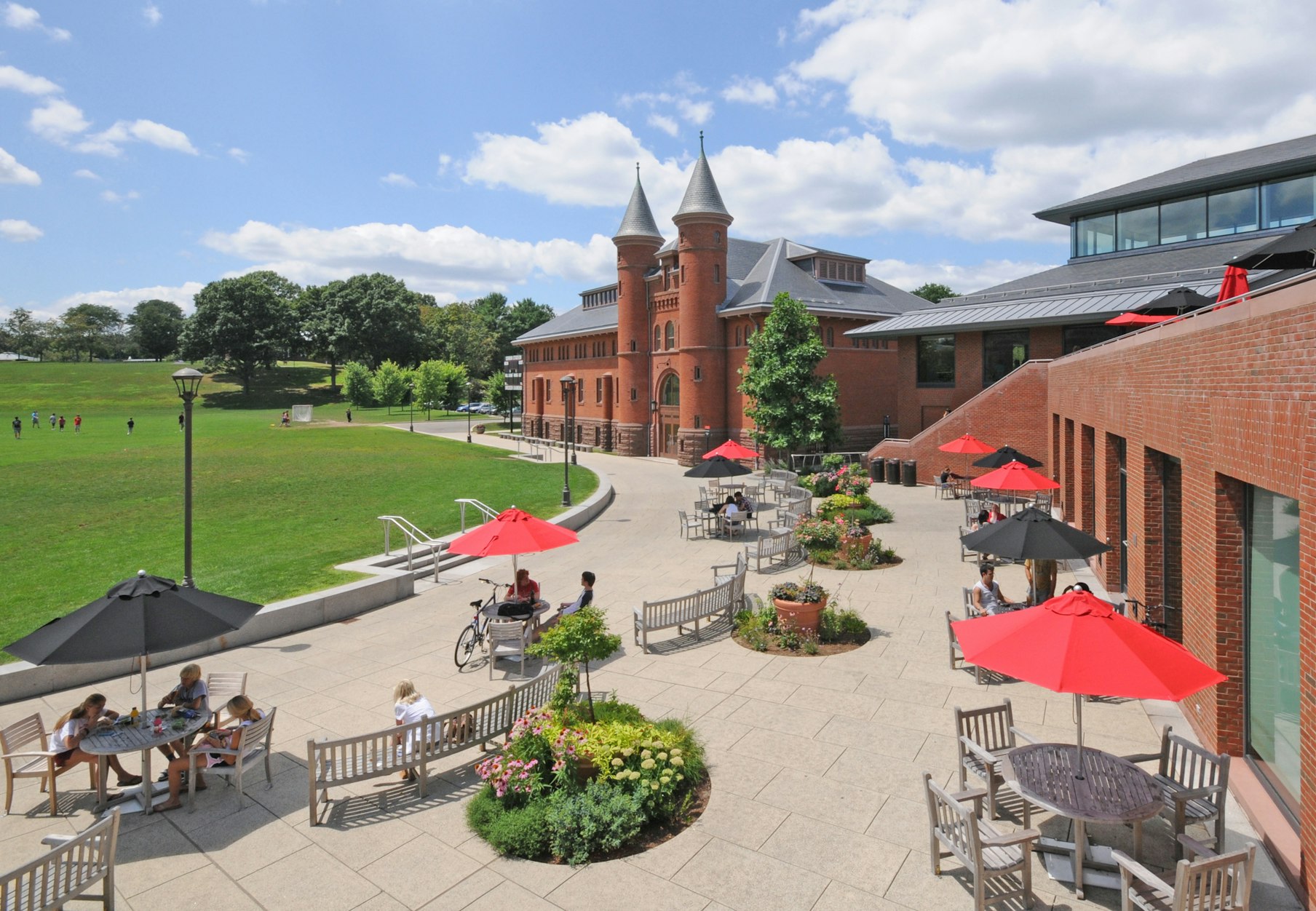 Wesleyan University - Requirements + Data | CollegeVine