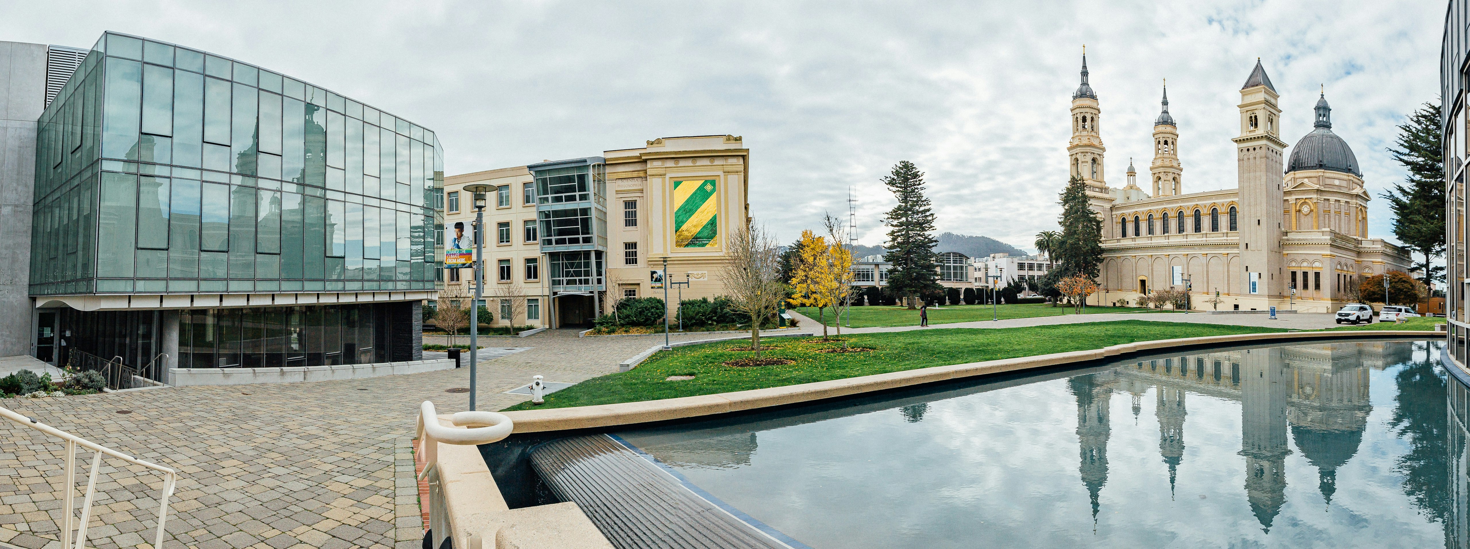 University of San Francisco | USF - Requirements + Data | CollegeVine