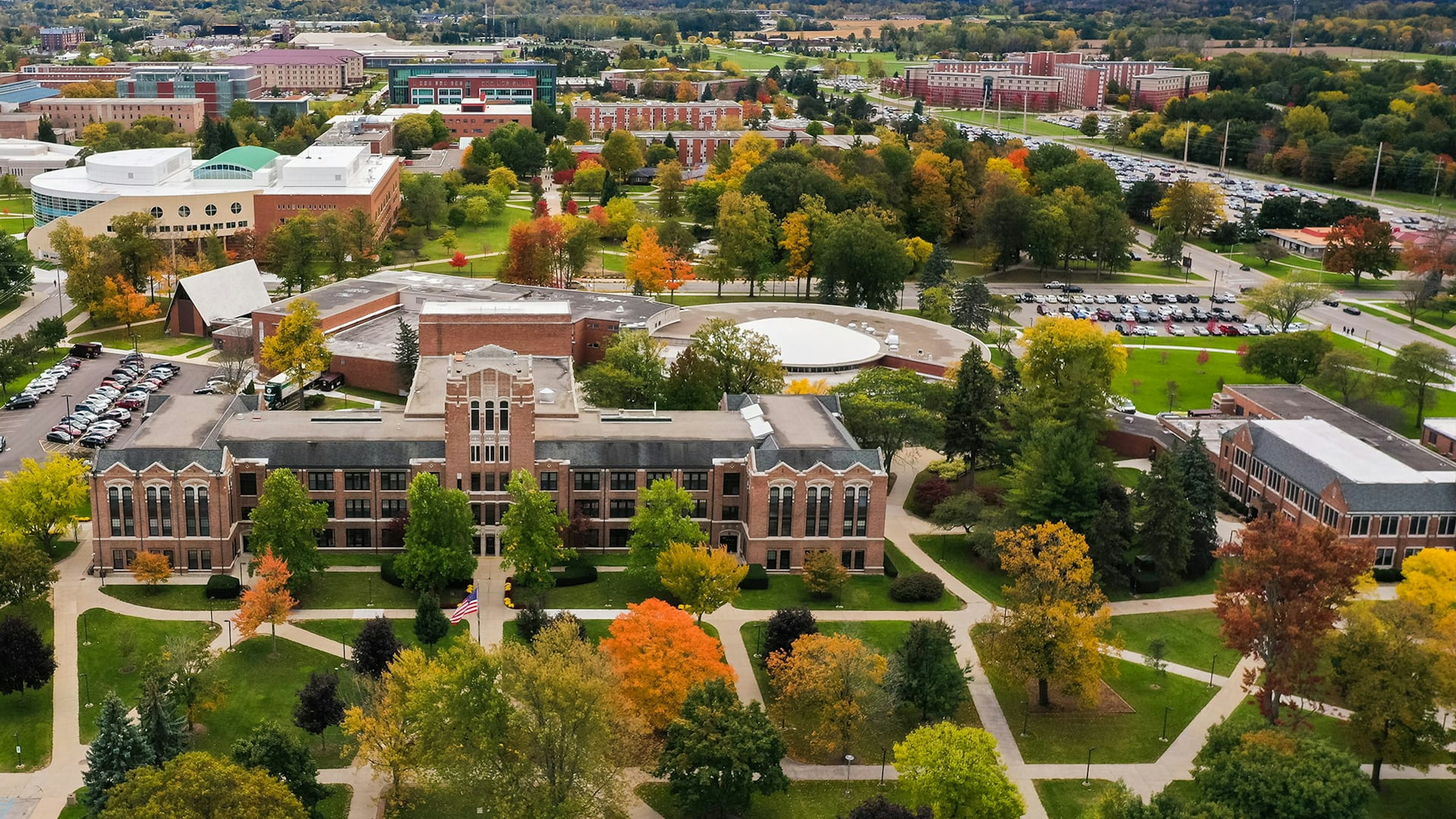 All 125 majors at Central Michigan University | CMU | CollegeVine