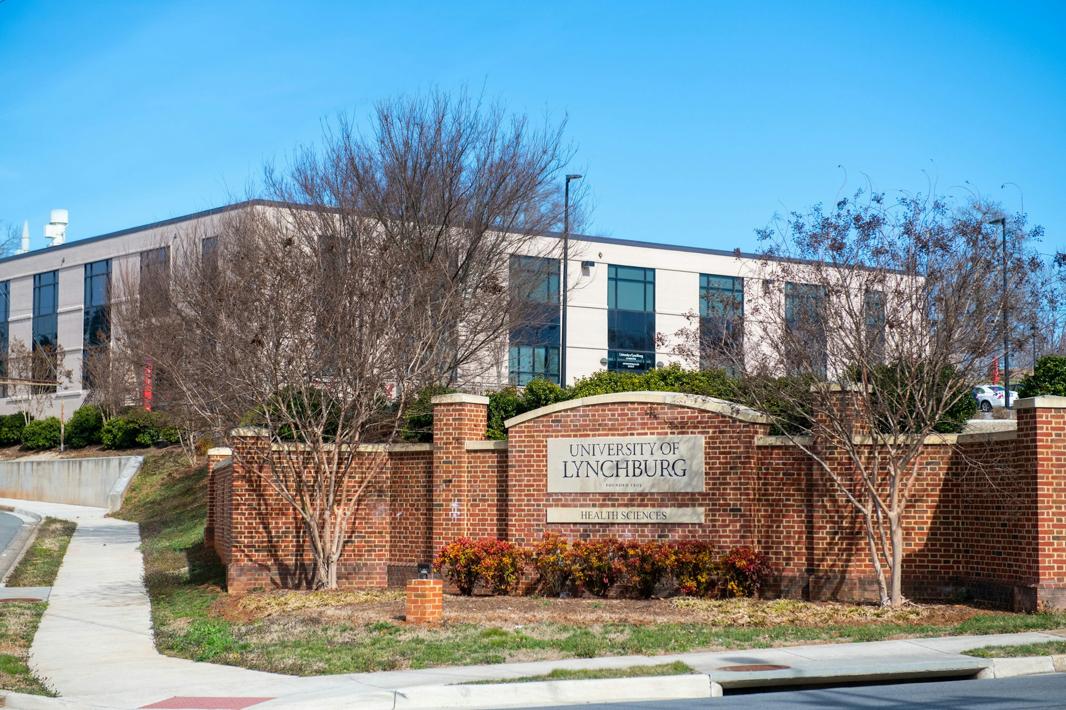 University of Lynchburg - Requirements + Data | CollegeVine