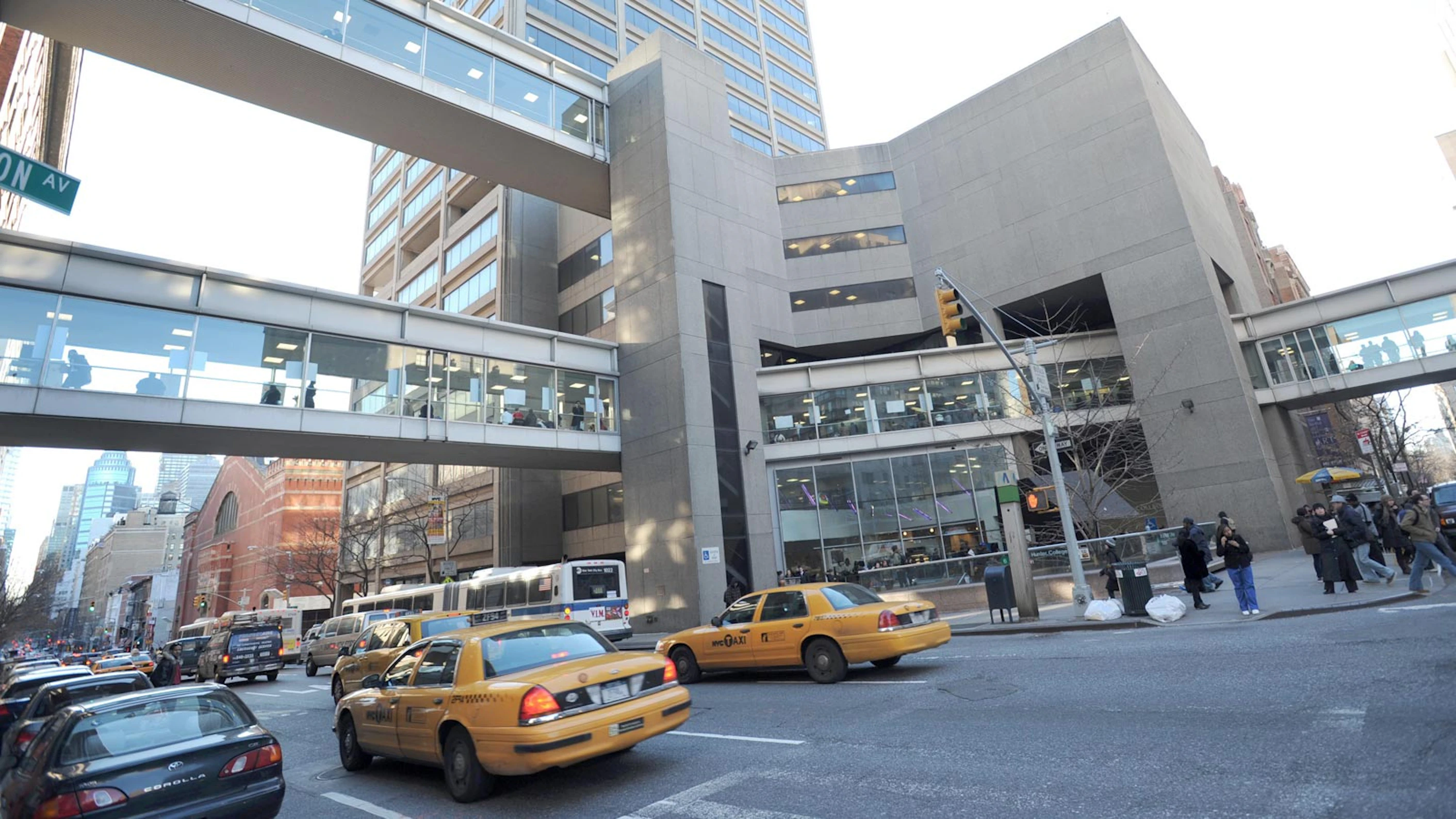 Hunter College | CUNY Hunter’s 2024-25 Essay Prompts | CollegeVine
