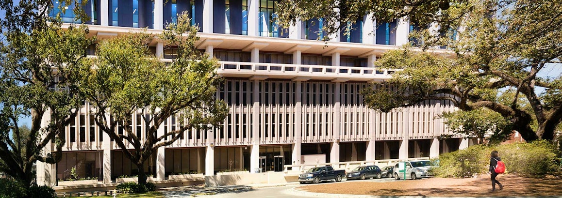 Tulane University - Requirements + Data | CollegeVine